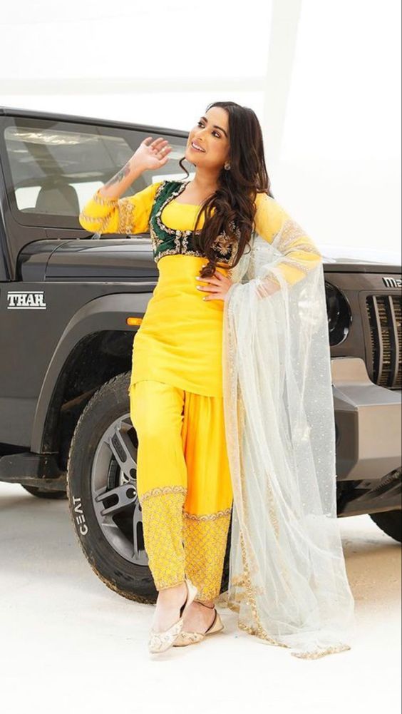Punjabi Suits Designs 2022 Punjabi Suits Designs 2022